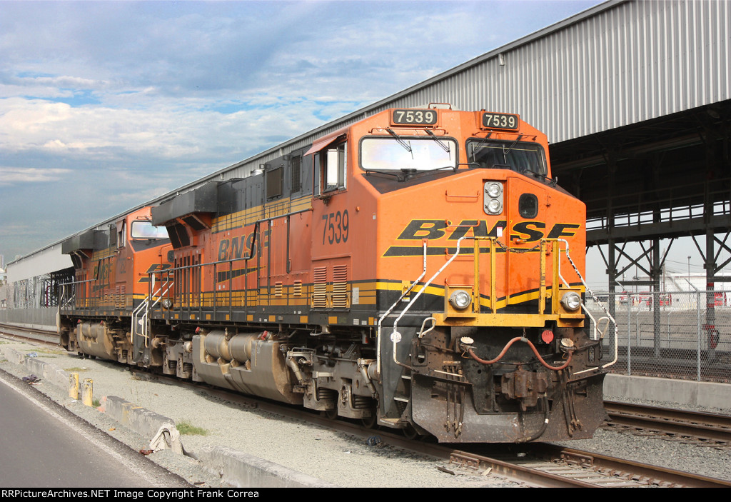 BNSF 7539